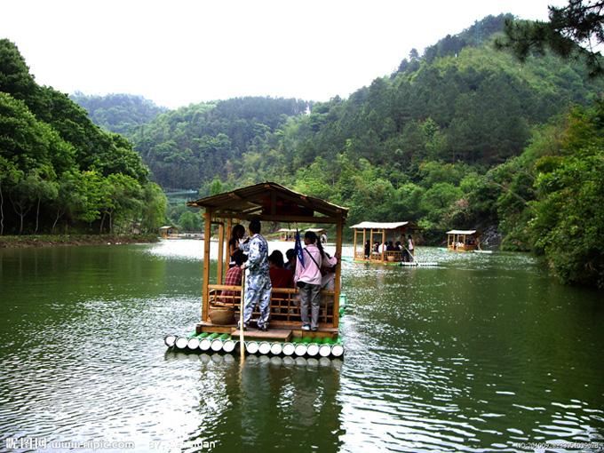 Gudong Waterfall Scenic Spot of Guilin Guilin, Guilin Attraction
