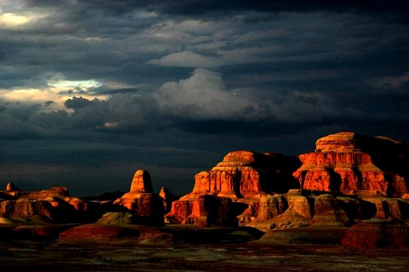 Demon City (Mogui Cheng) of Xinjiang Photo, Demon City (Mogui Cheng) of ...