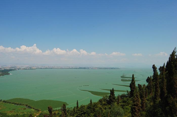 Dianchi Lake Kunming, Dianchi Lake and Hai Geng Park