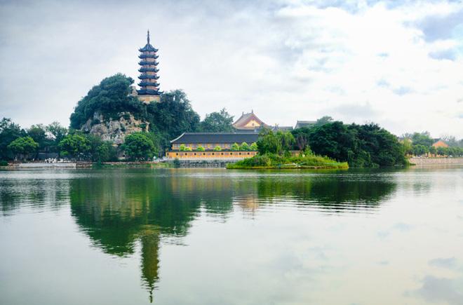 Jinshan Temple, Zhenjiang Golden Hill Temple