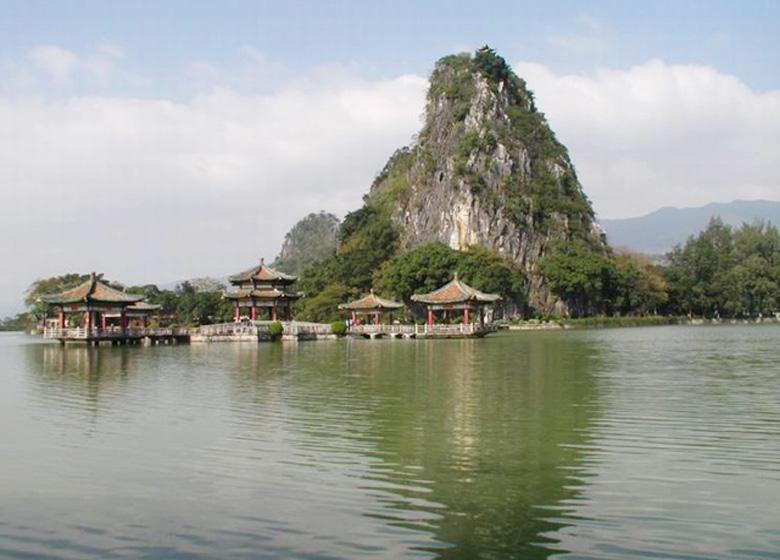 Zhaoqing Seven Stars Cave Scenic Park Guangzhou, Guangzhou Attraction Zhaoqing Seven Stars Cave Scenic Park Guangzhou, Guangzhou Attraction