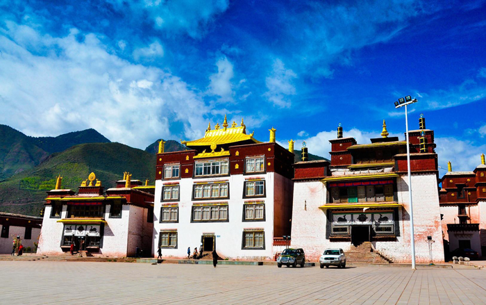 Chamdo Town Chamdo, Chamdo Attraction