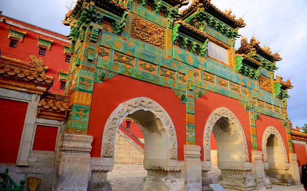 Puning Temple Chengde, Chengde Attraction