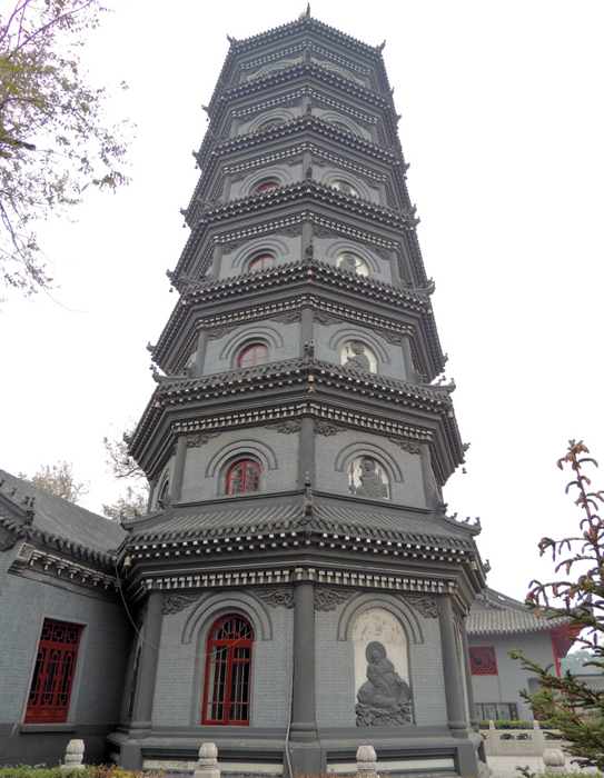 Seven-tiered Buddhist Pagoda Photo, Seven-tiered Buddhist Pagoda Photos ...