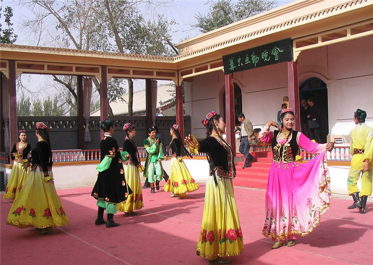 Kucha Palace Photo, Kucha Palace Photos, Kucha Picture, Kucha Pictures