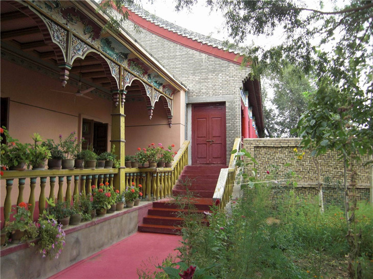 Kucha Palace Photo, Kucha Palace Photos, Kucha Picture, Kucha Pictures