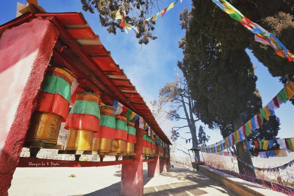 Hundred Chicken Temple Photo, Hundred Chicken Temple Photos, Diqing ...