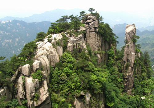 Jiuhua Mountain Huangshan, Huangshan Attraction